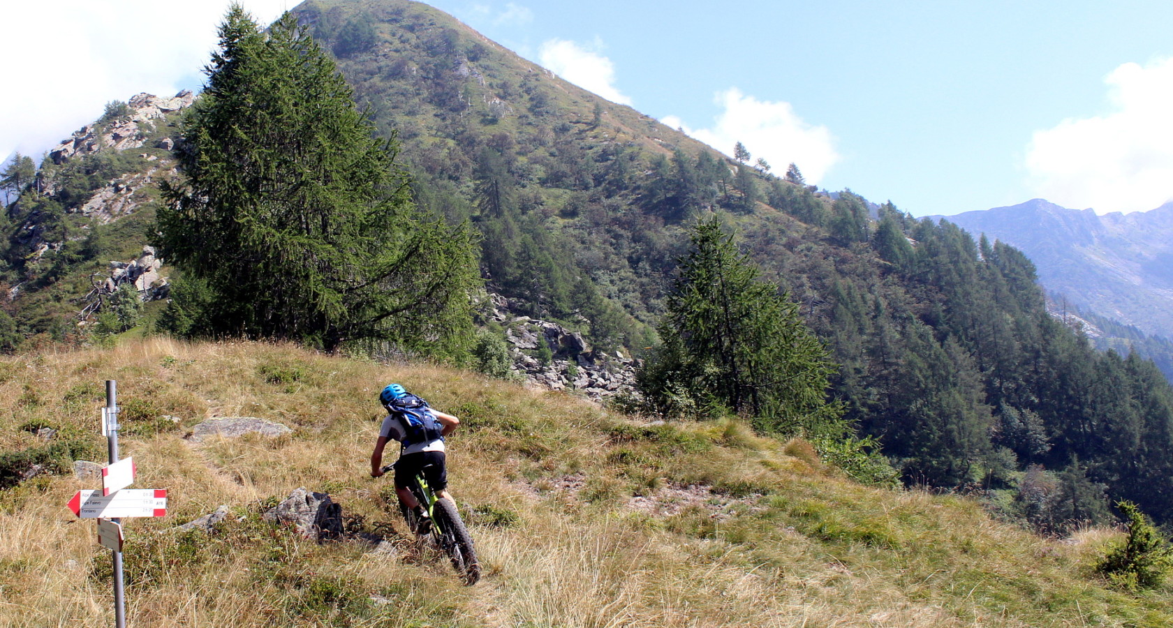 MTB im Ossolatal: Tour zum See von Andromia und zum Gipfel Cima Lariè ...